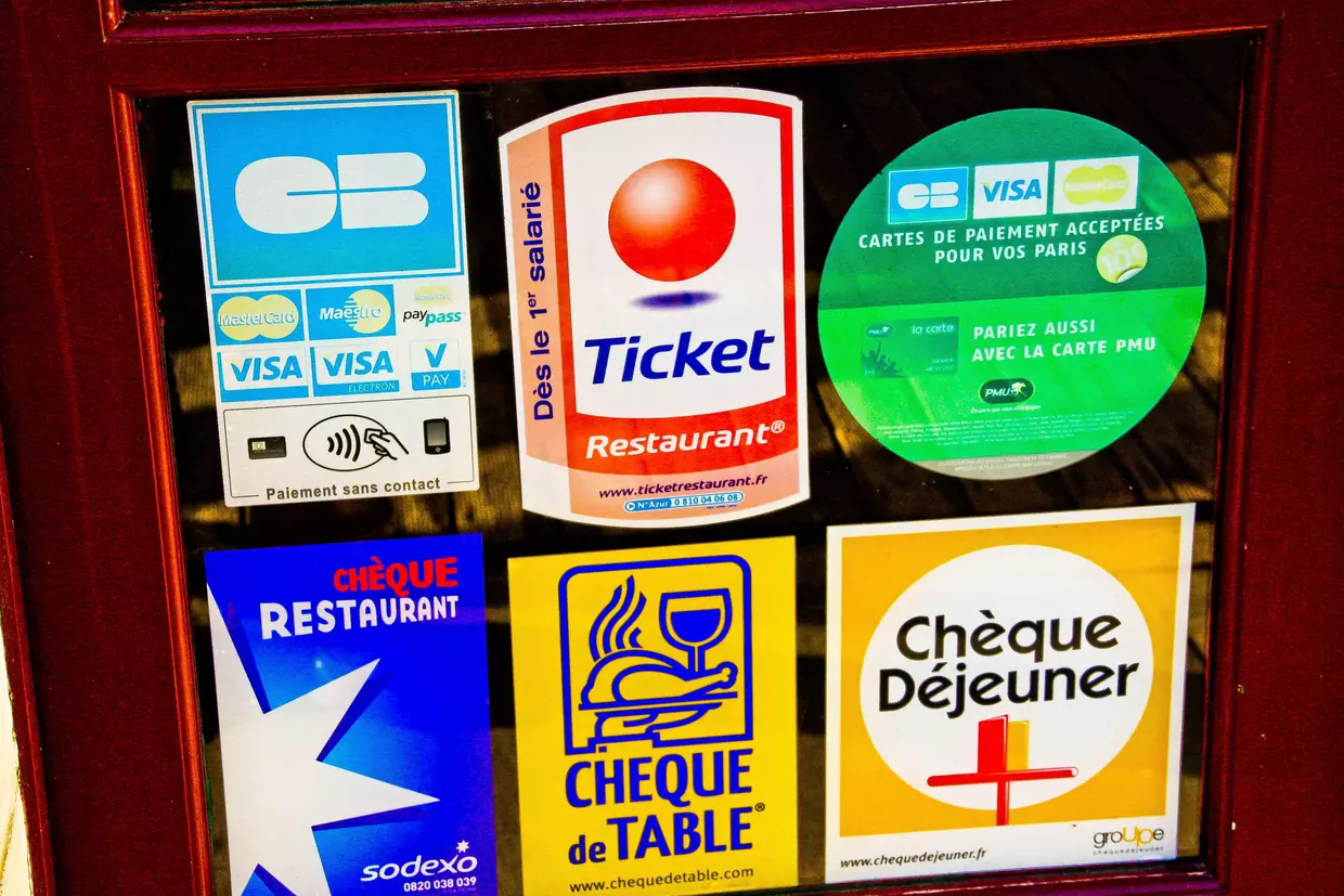 Pouvoir d'achat - ticket-restaurant : Attention au plafond ! - La Vie ...